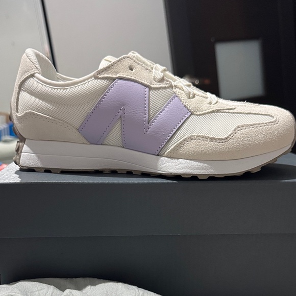 New Balance | Shoes | New Balance Womens Cream And Lavender Sneakers ...